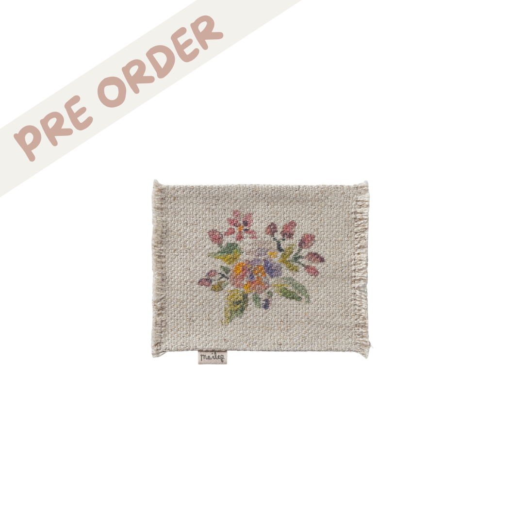 Maileg Flowers Rug, Small - Mouse in a Box – Mouseinabox